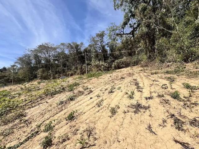 Terreno em Condomínio para Venda em Mairinque/SP Dona Catarina