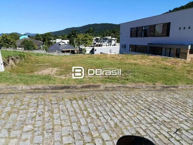 Terreno em Condomínio para Venda em Maricá/RJ Ubatiba