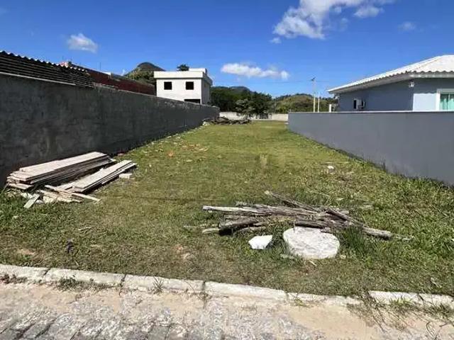 Terreno em Condomínio para Venda em Maricá/RJ Ubatiba