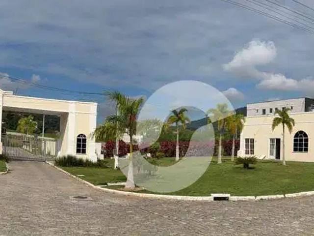 Terreno em Condomínio para Venda em Maricá/RJ Ubatiba