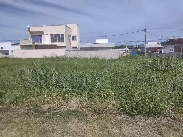 Terreno em Condomínio para Venda em Maricá/RJ Centro