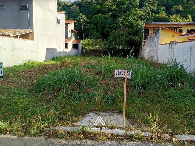 Terreno em Condomínio para Venda em Maricá/RJ Centro