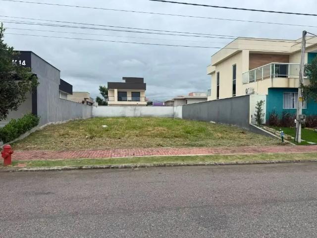 Terreno em Condomínio para Venda em Maricá/RJ Centro