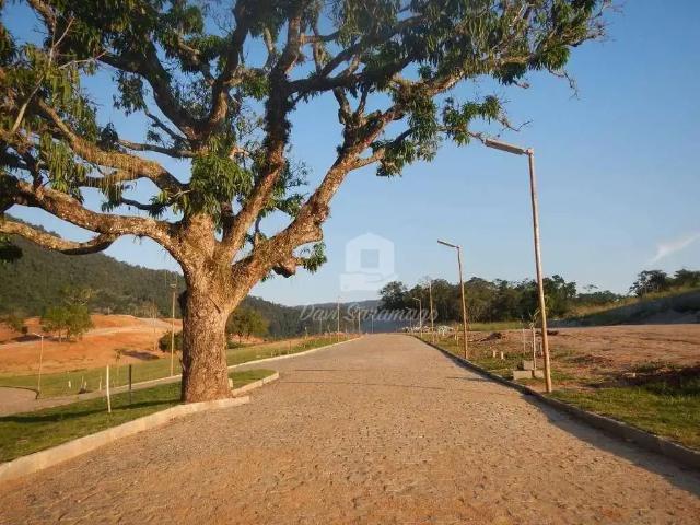 Terreno em Condomínio para Venda em Maricá/RJ Pilar