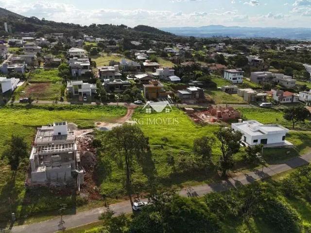 Terreno em Condomínio para Venda em Mário Campos/MG Condomínio Serra dos Bandeirantes