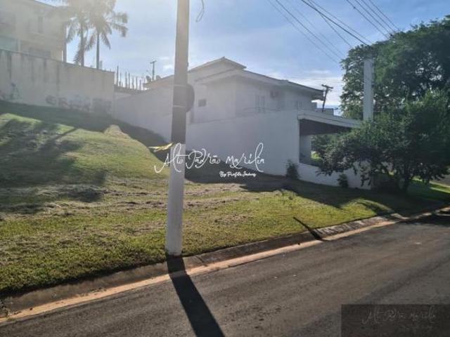 Terreno em Condomínio para Venda em Marília, Condomínio Garden Park