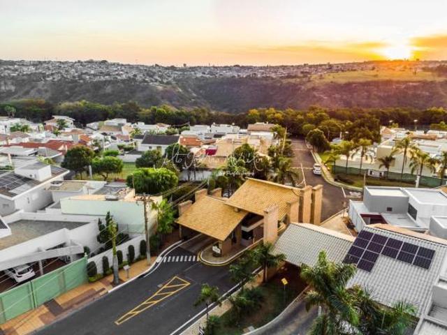 Terreno em Condomínio para Venda em Marília, Condomínio Villa Flora I
