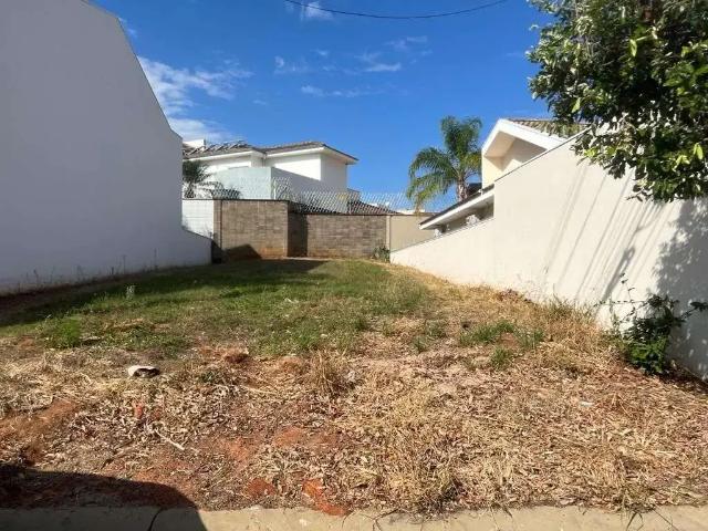 Terreno em Condomínio para Venda em Marília/SP Jardim Colibri