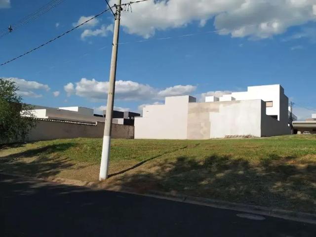 Terreno em Condomínio para Venda em Marília/SP Jardim Esmeralda