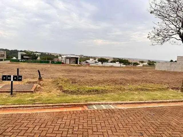 Terreno em Condomínio para Venda em Maringá/PR Gleba Ribeirão Centenário