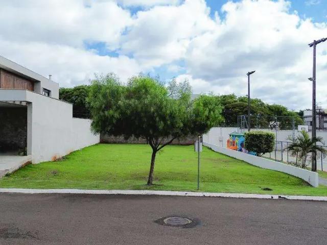 Terreno em Condomínio para Venda em Maringá/PR Jardim Leblon