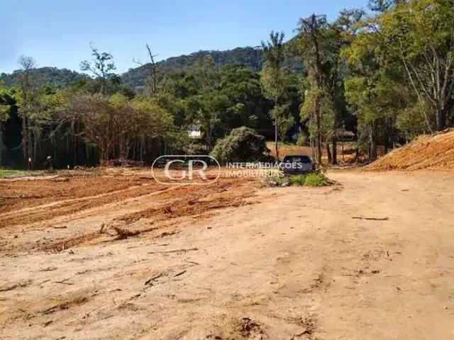 Terreno em Condomínio para Venda em Miguel Pereira/RJ Centro