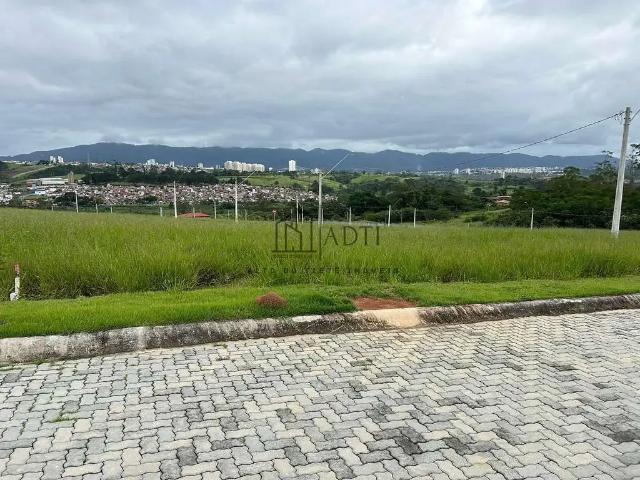 Terreno em Condomínio para Venda em Mogi das Cruzes/SP Cocuera