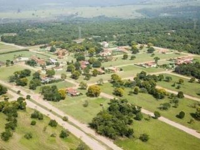 Terreno em Condomínio para Venda em ninho verde Porangaba SP