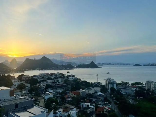 Terreno em Condomínio para Venda em Niterói/RJ Charitas