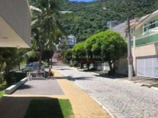 Terreno em Condomínio para Venda em Niterói/RJ Charitas
