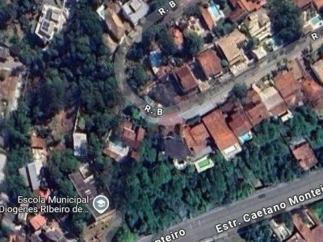 Terreno em Condomínio para Venda em Niterói/RJ Badu