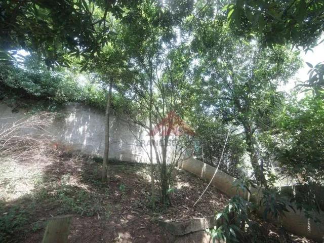 Terreno em Condomínio para Venda em Niterói/RJ Baldeador
