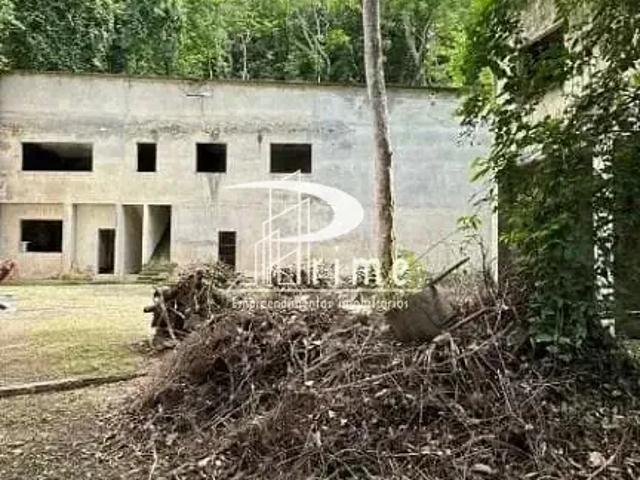 Terreno em Condomínio para Venda em Niterói/RJ Engenho do Mato
