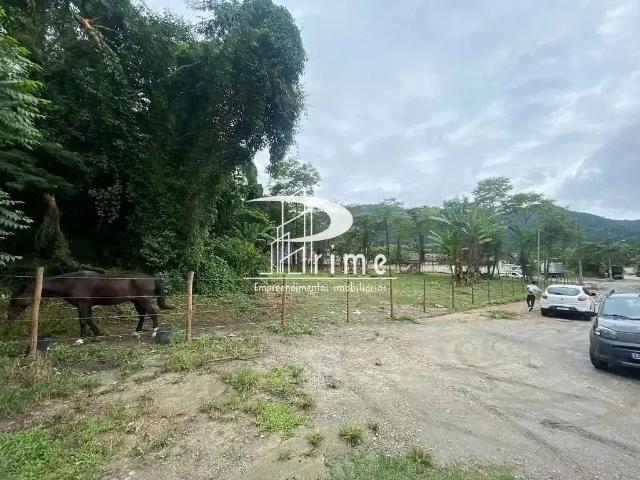 Terreno em Condomínio para Venda em Niterói/RJ Engenho do Mato