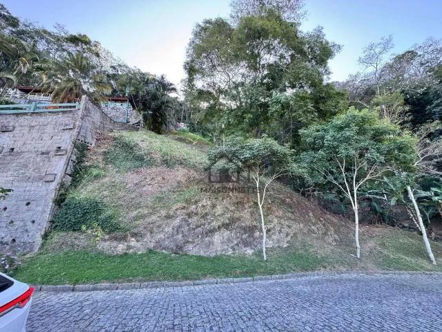 Terreno em Condomínio para Venda em Niterói/RJ Itaipu