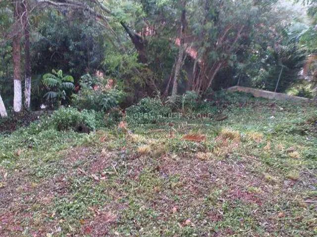 Terreno em Condomínio para Venda em Niterói/RJ Itaipu