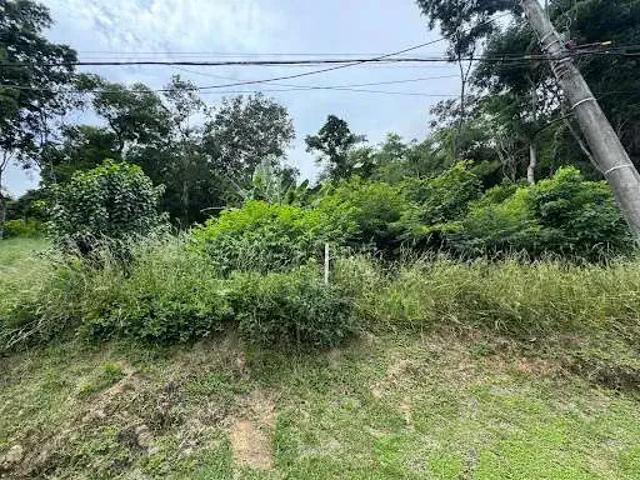 Terreno em Condomínio para Venda em Niterói/RJ Itaipu