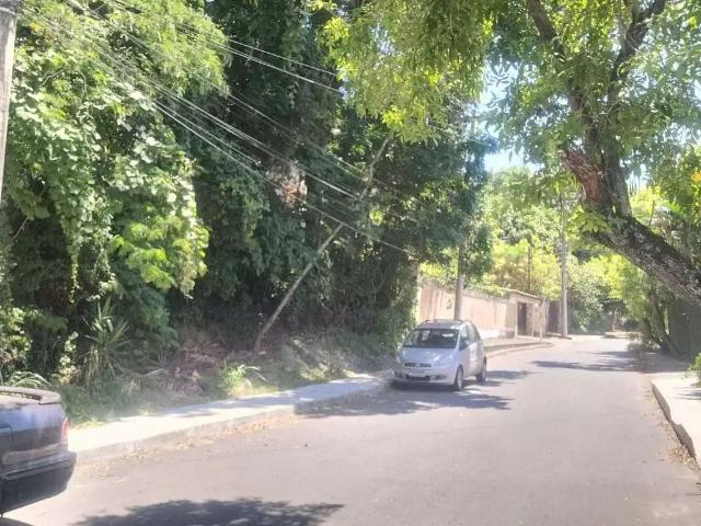 Terreno em Condomínio para Venda em Niterói/RJ Itaipu