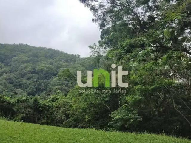 Terreno em Condomínio para Venda em Niterói/RJ Itaipu