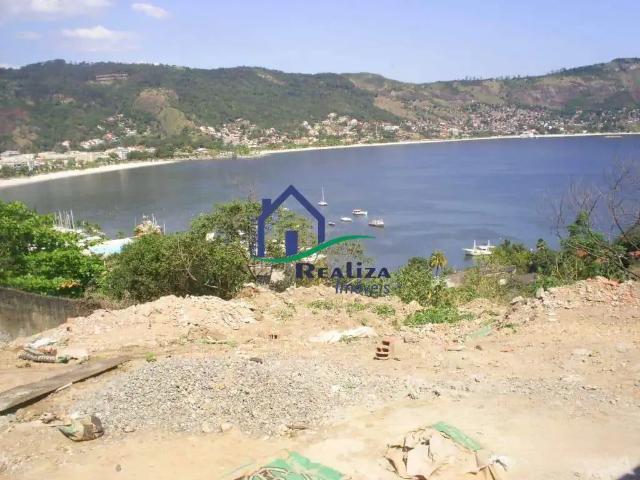 Terreno em Condomínio para Venda em Niterói/RJ São Francisco