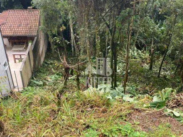 Terreno em Condomínio para Venda em Niterói/RJ Pendotiba