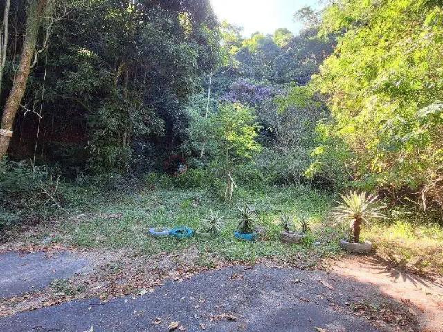 Terreno em Condomínio para Venda em Niterói/RJ Pendotiba