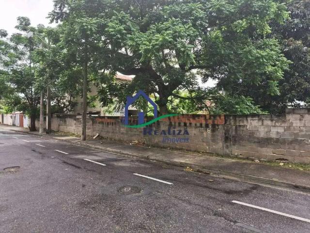 Terreno em Condomínio para Venda em Niterói/RJ Piratininga