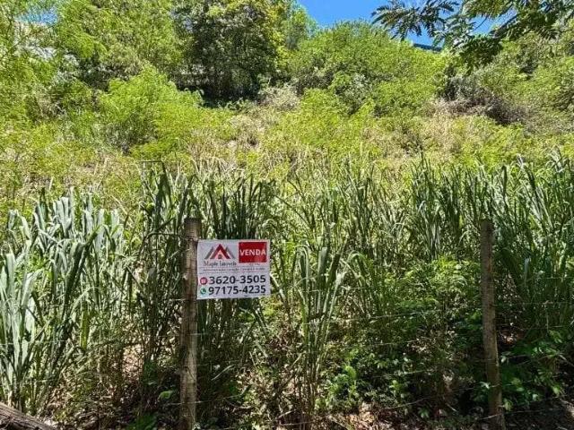 Terreno em Condomínio para Venda em Niterói/RJ Piratininga