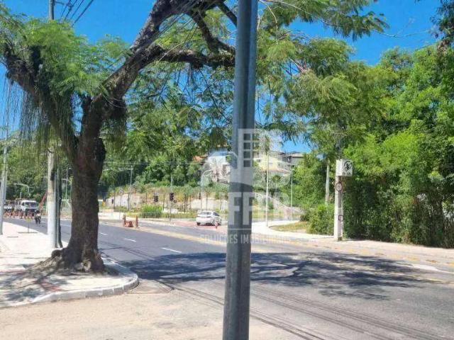 Terreno em Condomínio para Venda em Niterói/RJ Piratininga