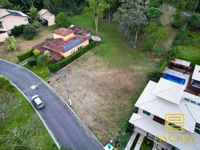 Terreno em Condomínio para Venda em Niterói/RJ Rio do Ouro