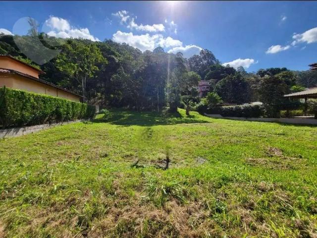 Terreno em Condomínio para Venda em Niterói/RJ Rio do Ouro