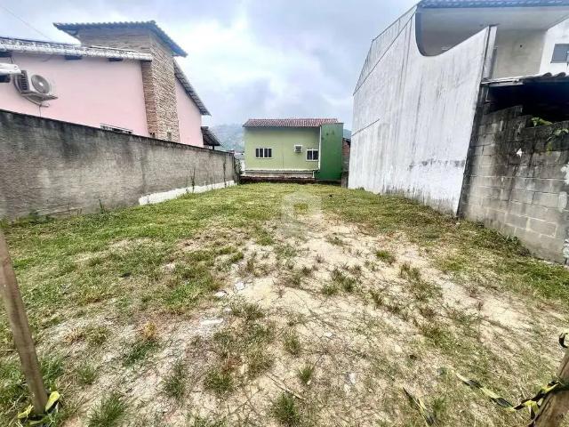 Terreno em Condomínio para Venda em Niterói/RJ Várzea das Moças