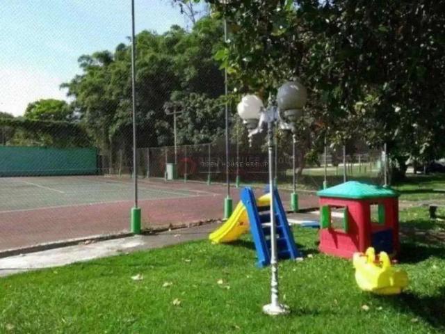 Terreno em Condomínio para Venda em Niterói/RJ Várzea das Moças