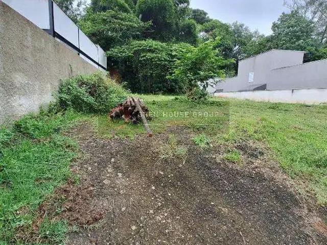 Terreno em Condomínio para Venda em Niterói/RJ Várzea das Moças