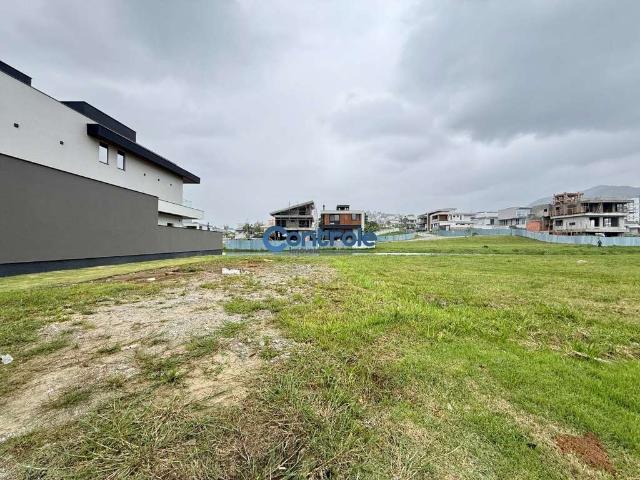 Terreno em Condomínio para Venda em Palhoça/SC Pedra Branca