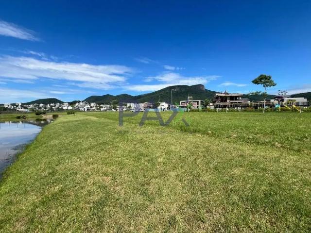 Terreno em Condomínio para Venda em Palhoça/SC Pedra Branca