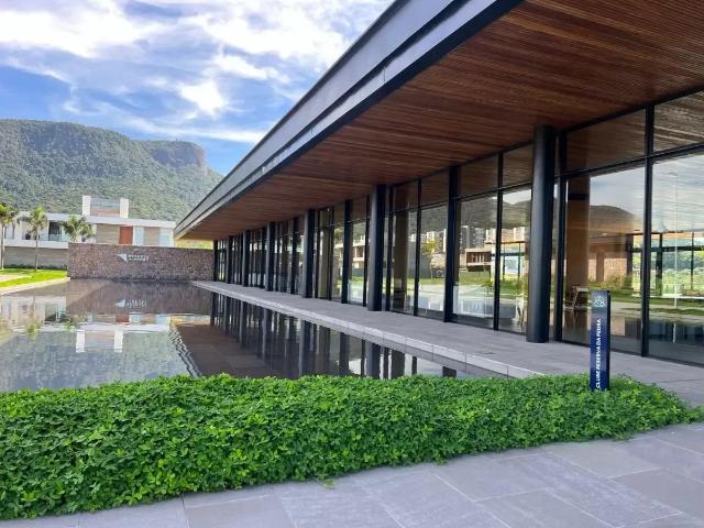 Terreno em Condomínio para Venda em Palhoça/SC Pedra Branca