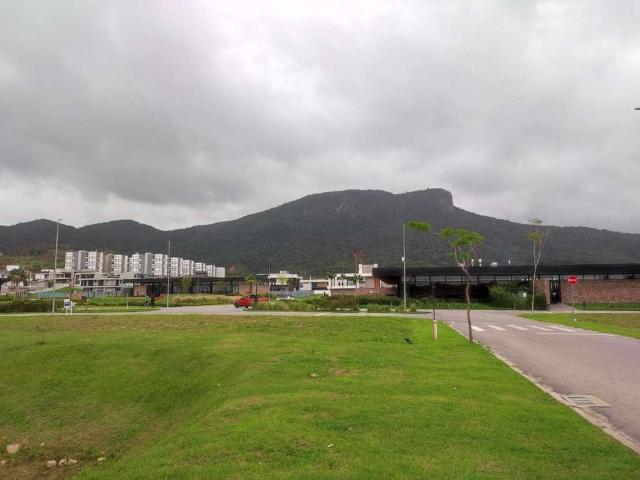 Terreno em Condomínio para Venda em Palhoça/SC Pedra Branca