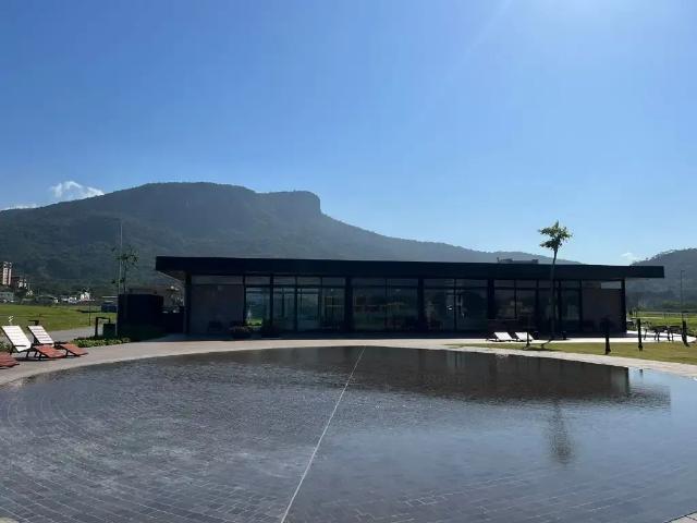 Terreno em Condomínio para Venda em Palhoça/SC Pedra Branca