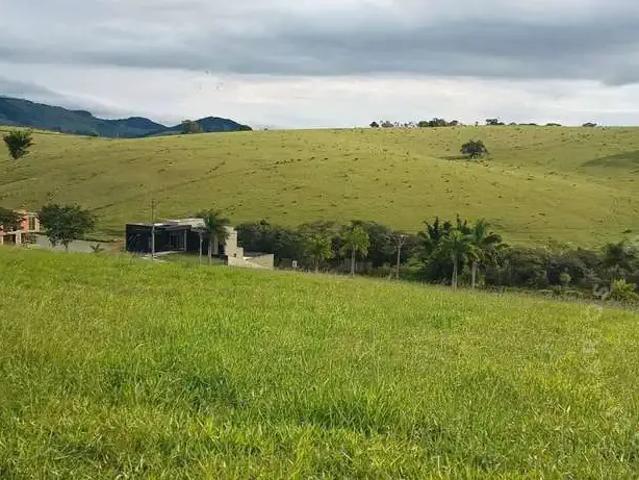 Terreno em Condomínio para Venda em Paraibuna/SP Centro