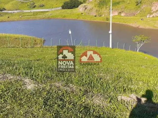 Terreno em Condomínio para Venda em Paraibuna/SP Quinta dos Lagos