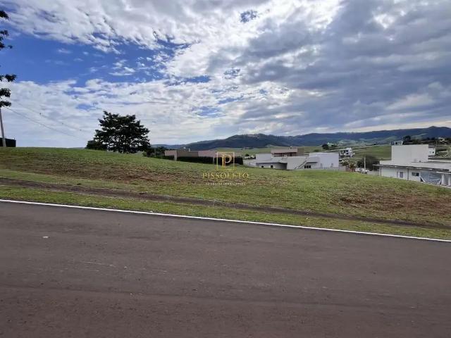 Terreno em Condomínio para Venda em Pardinho/SP Ninho Verde II