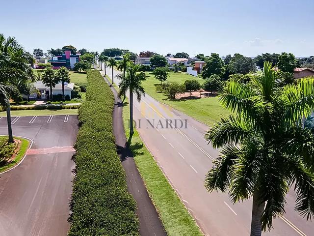 Terreno em Condomínio para Venda em Pardinho/SP Ninho Verde II