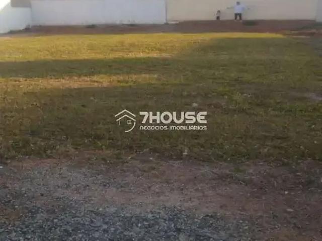 Terreno em Condomínio para Venda em Paulínia/SP Campos do Conde II